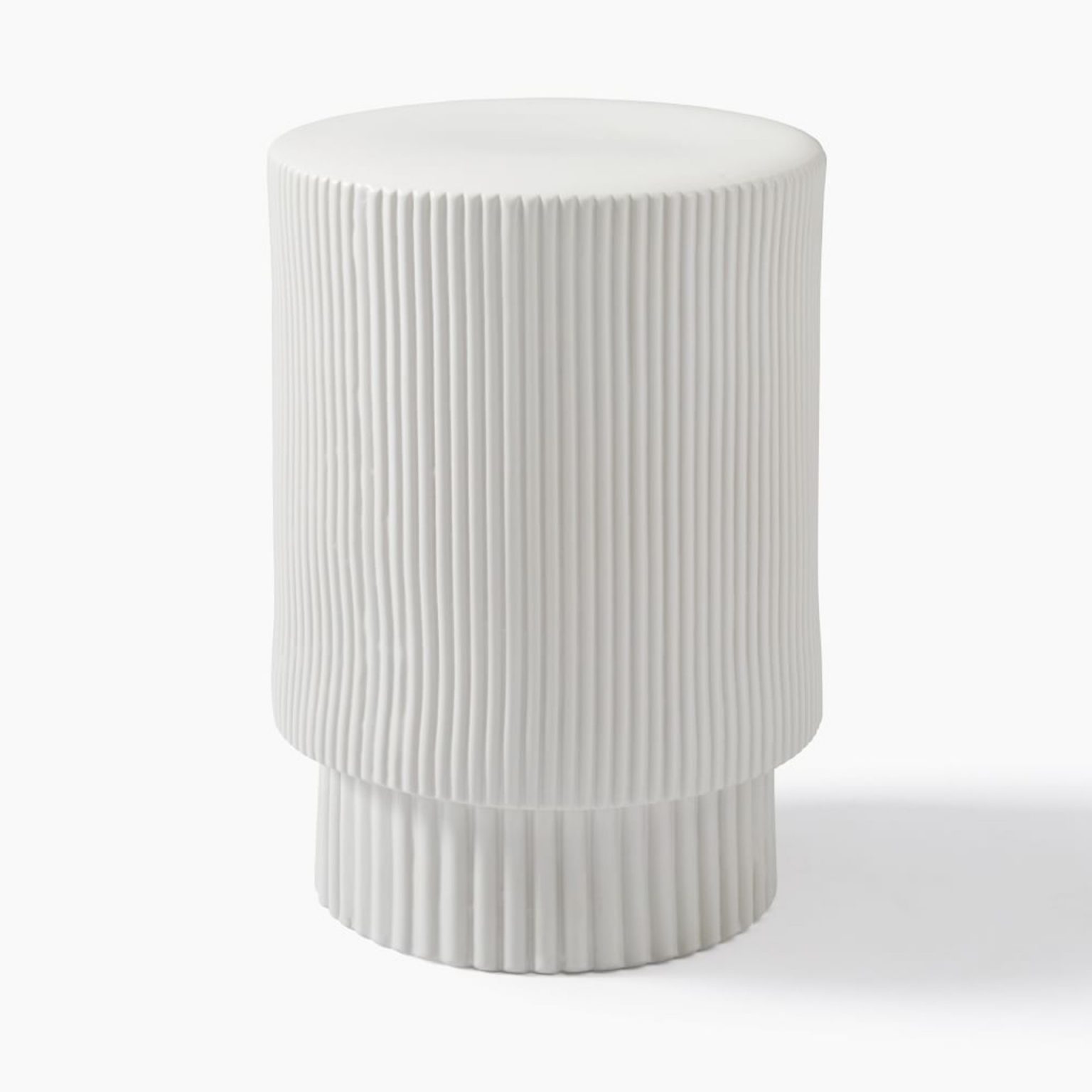 13 Gorgeous Interior Fluted Detailing Inspiration & Best Furniture Finds