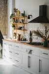 5 Amazing Advantages Of A Kitchen No Upper Cabinets